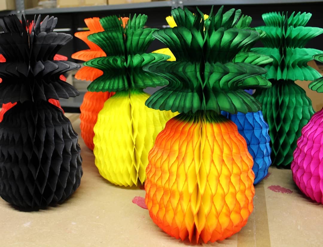 15 Inch Pineapple Decoration - Classic Ombre (single pineapple) – Devra ...